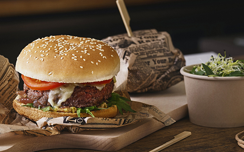 Origine du Hamburger : tout savoir sur l’histoire du burger